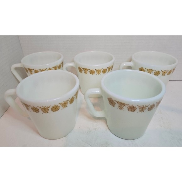 Pyrex | Dining | Lot Of 5 Vintage Pyrex 41 Butterfly Gold D Handle ...